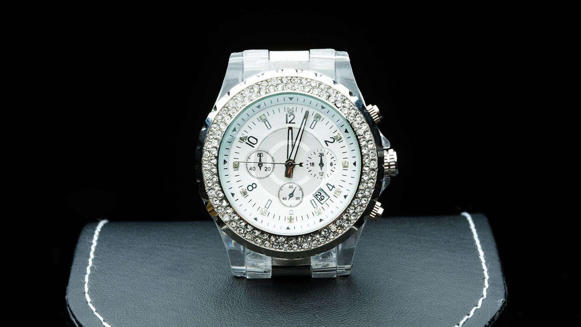 Top 5 Perpetual Calendar Watches – Sika-perles